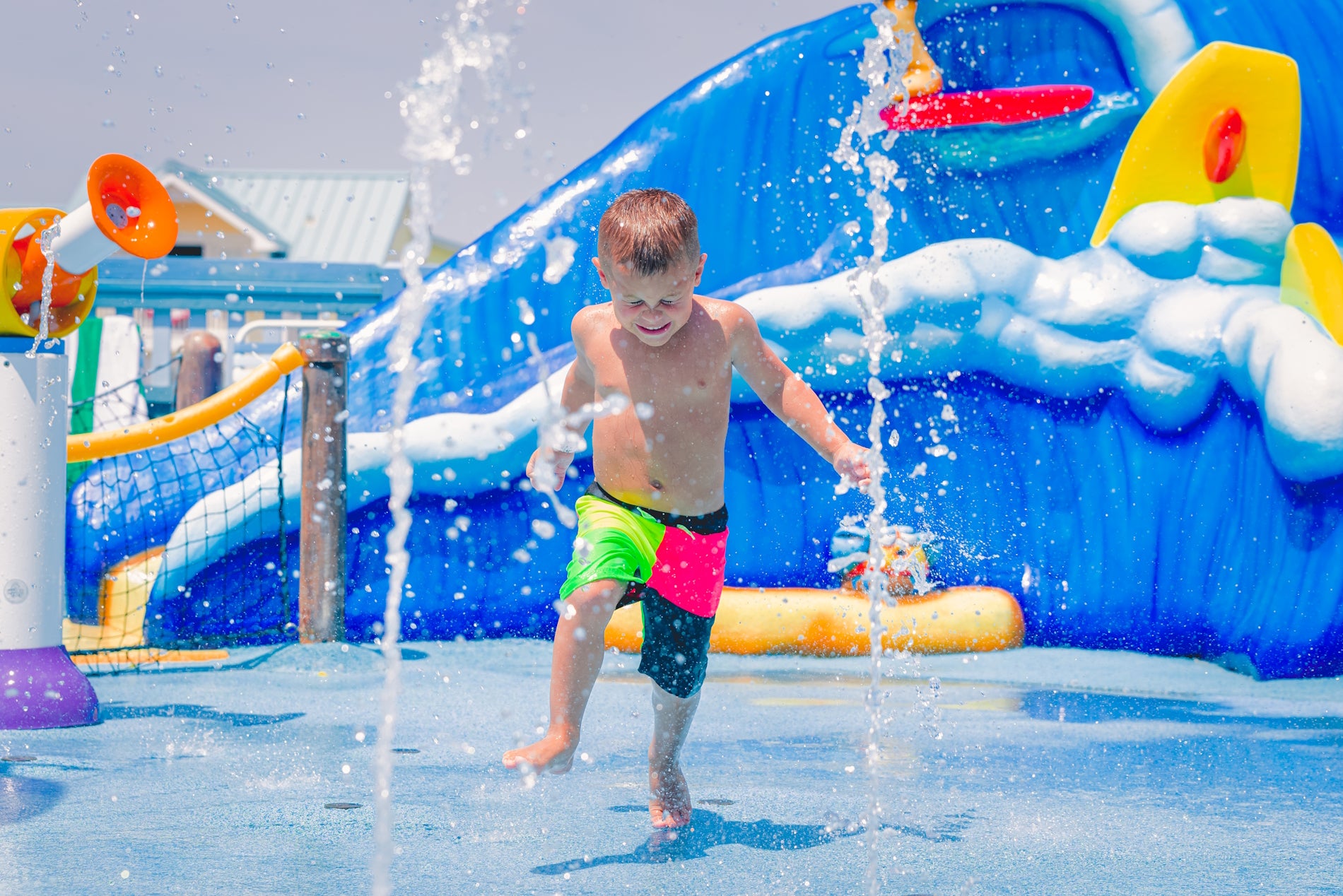 Home | Thundering Surf